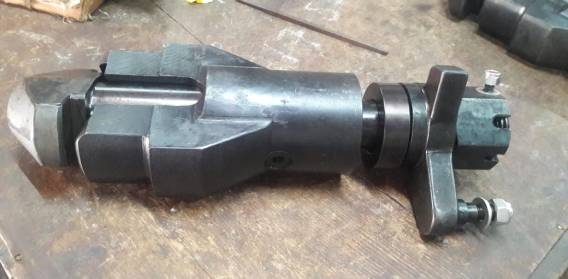 Container Spreader Twist Lock Manufacturers - Karma Steels